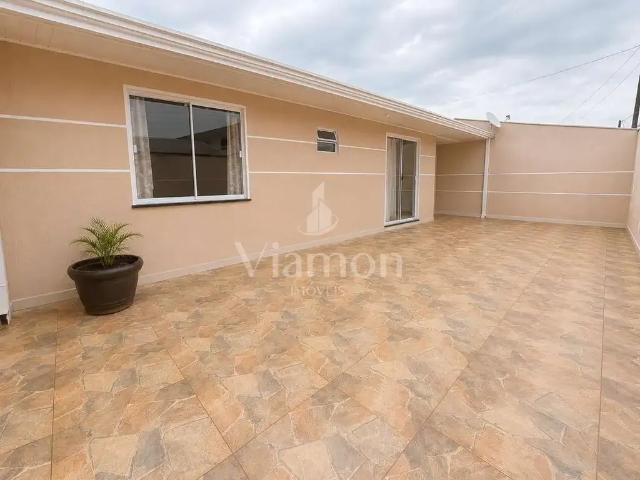 Casa / Sobrado para Venda em São José dos Pinhais/PR Quississana 4 Quartos