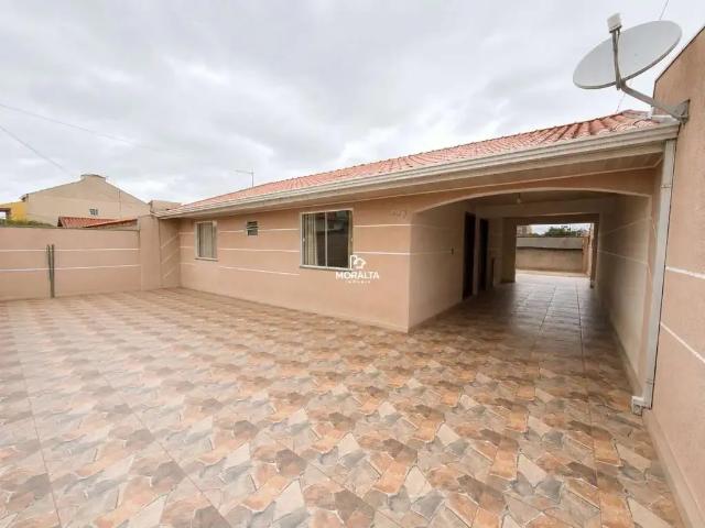 Casa / Sobrado para Venda em São José dos Pinhais/PR Quississana 5 Quartos