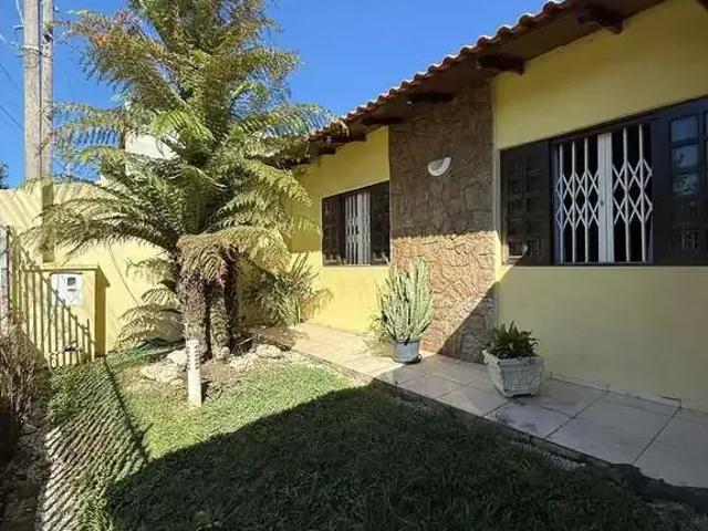Casa / Sobrado para Venda em São José dos Pinhais/PR Rio Pequeno 3 Quartos