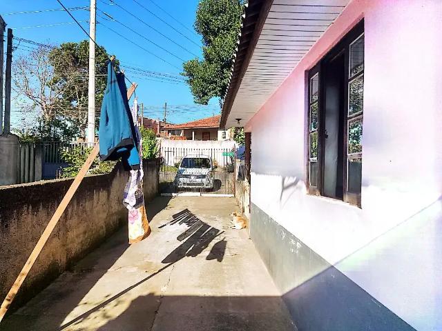 Casa / Sobrado para Venda em São José dos Pinhais/PR Rio Pequeno 5 Quartos