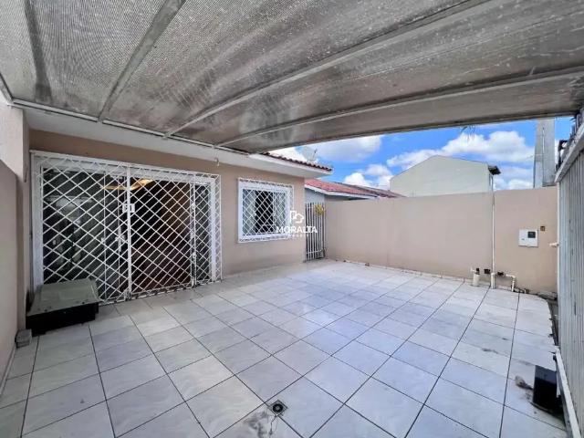 Casa / Sobrado para Venda em São José dos Pinhais/PR Roseira de São Sebastião 3 Quartos