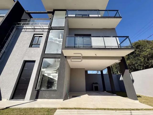 Casa / Sobrado para Venda em São José dos Pinhais/PR São Cristóvão 4 Quartos