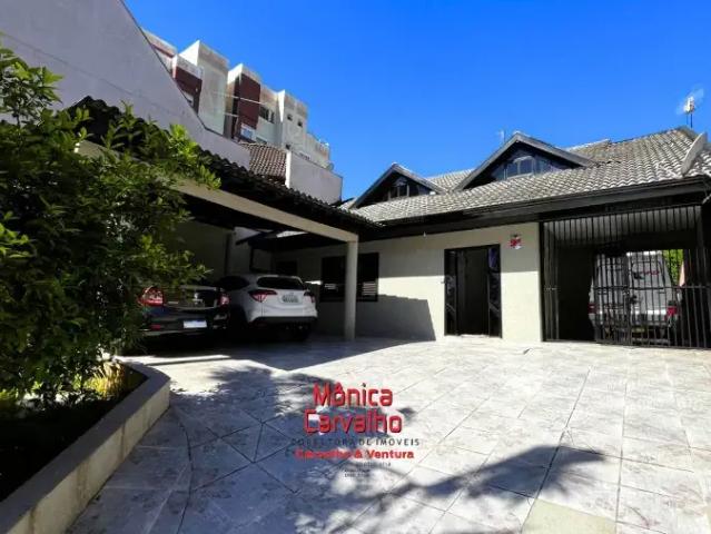 Casa / Sobrado para Venda em São José dos Pinhais/PR São Domingos 4 Quartos