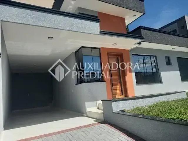 Casa / Sobrado para Venda em São José dos Pinhais/PR São Domingos 3 Quartos