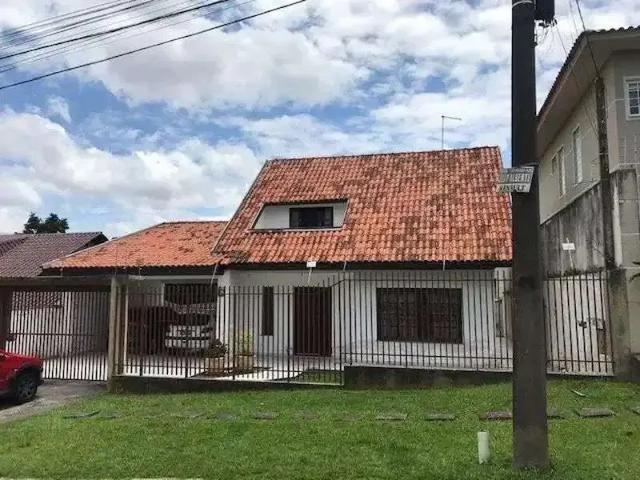 Casa / Sobrado para Venda em São José dos Pinhais/PR São Domingos 3 Quartos
