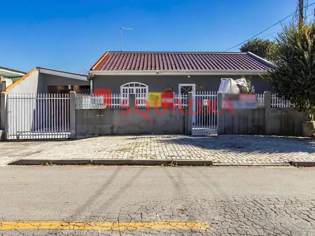 Casa / Sobrado para Venda em São José dos Pinhais/PR São Marcos 4 Quartos