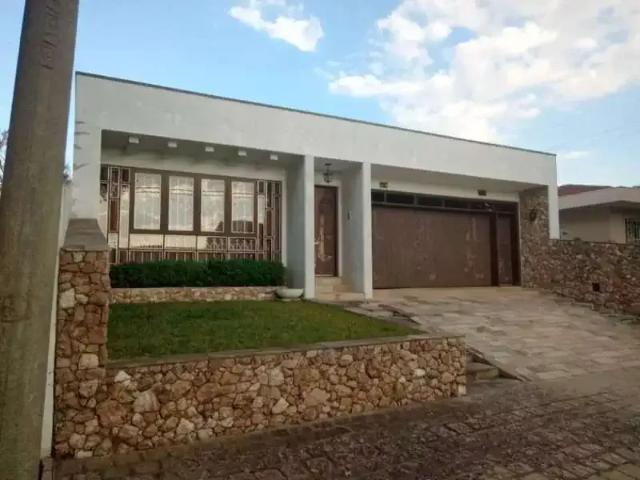 Casa / Sobrado para Venda em São José dos Pinhais/PR São Pedro