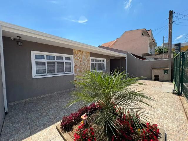 Casa / Sobrado para Venda em São José dos Pinhais/PR Santo Antônio 3 Quartos