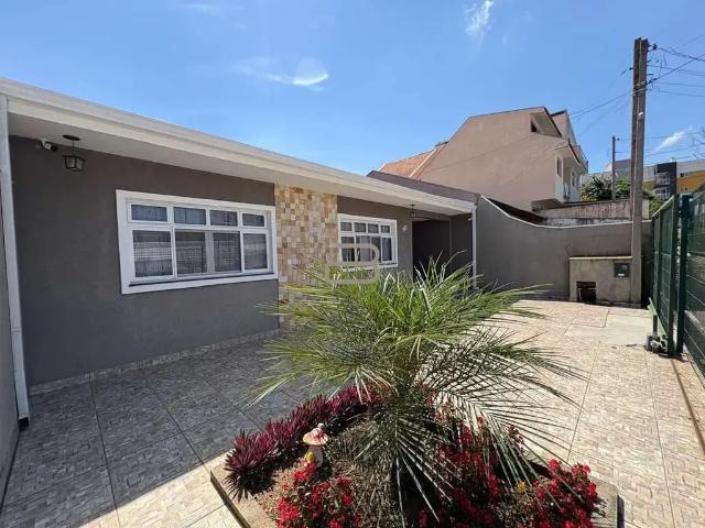Casa / Sobrado para Venda em São José dos Pinhais/PR Santo Antônio 3 Quartos