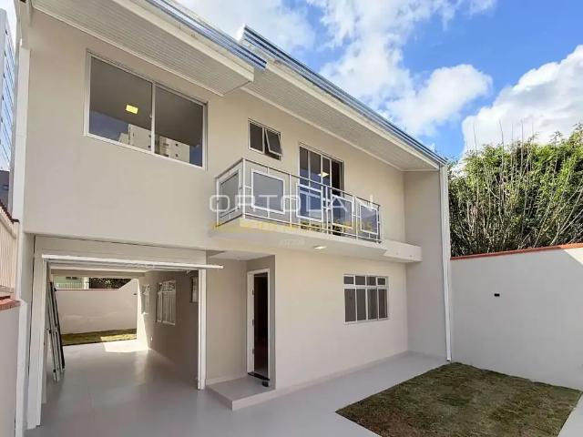 Casa / Sobrado para Venda em São José dos Pinhais/PR Silveira da Motta 5 Quartos