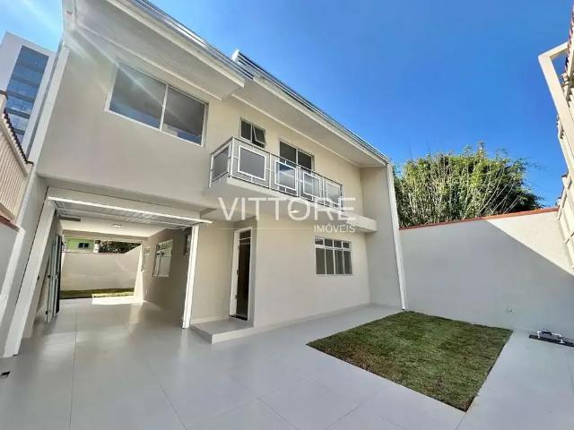 Casa / Sobrado para Venda em São José dos Pinhais/PR Silveira da Motta 5 Quartos