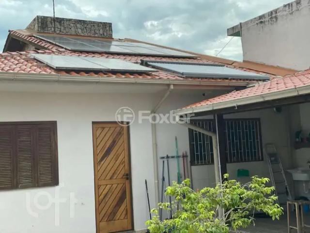 Casa / Sobrado para Venda em São José/SC Areias 4 Quartos