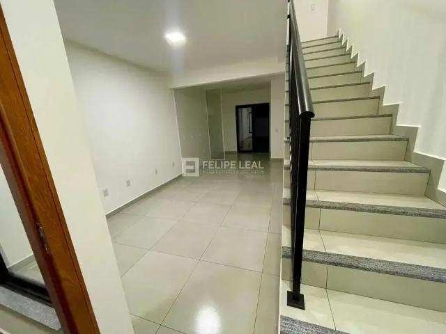 Casa / Sobrado para Venda em São José/SC Areias 2 Quartos