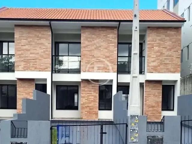Casa / Sobrado para Venda em São José/SC Areias 2 Quartos