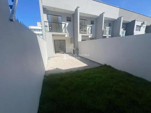 Casa / Sobrado para Venda em São José/SC Areias 2 Quartos