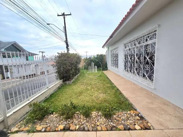 Casa / Sobrado para Venda em São José/SC Areias 3 Quartos