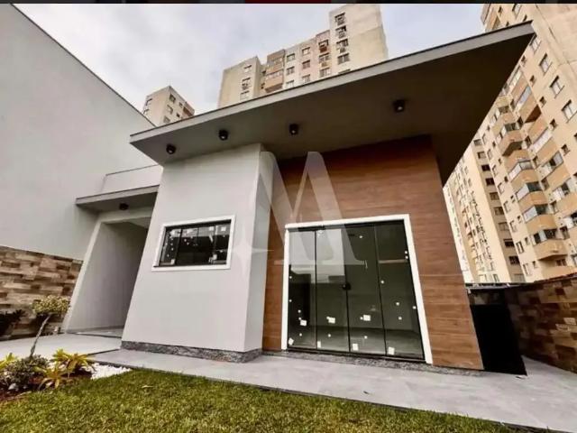 Casa / Sobrado para Venda em São José/SC Areias 3 Quartos