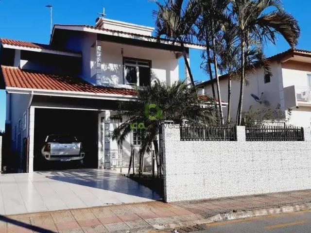Casa / Sobrado para Venda em São José/SC Areias 3 Quartos