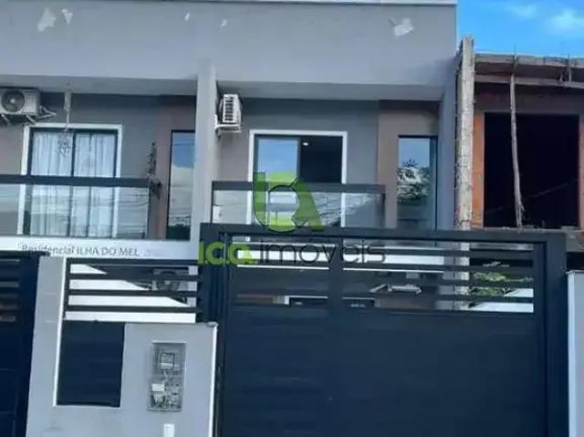 Casa / Sobrado para Venda em São José/SC Areias 3 Quartos
