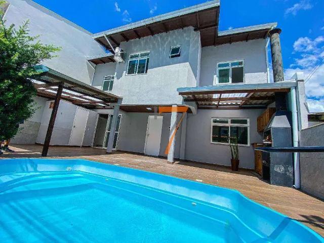 Casa / Sobrado para Venda em São José/SC Areias 3 Quartos