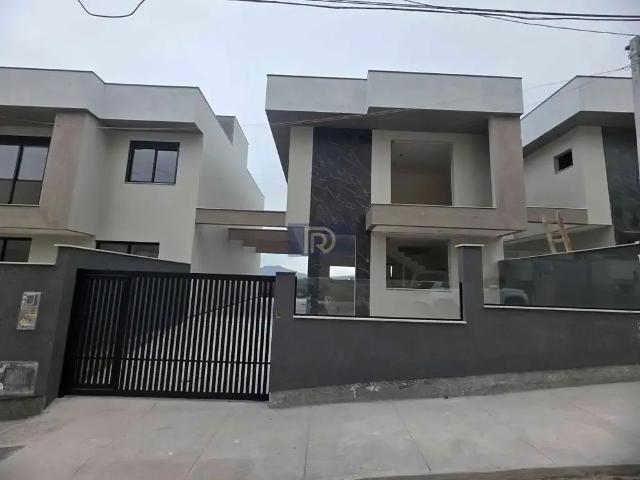 Casa / Sobrado para Venda em São José/SC Areias 3 Quartos