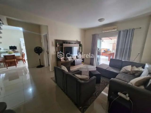 Casa / Sobrado para Venda em São José/SC Areias 3 Quartos