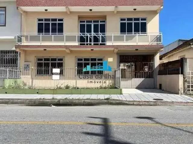 Casa / Sobrado para Venda em São José/SC Barreiros 5 Quartos