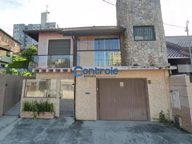 Casa / Sobrado para Venda em São José/SC Barreiros 6 Quartos