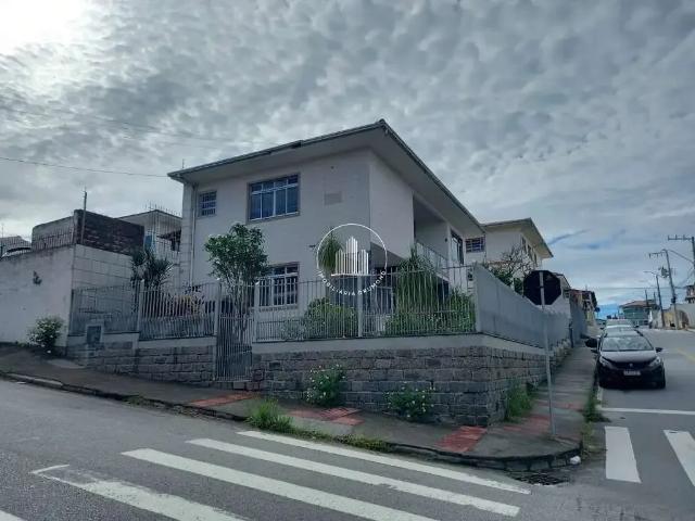 Casa / Sobrado para Venda em São José/SC Barreiros 2 Quartos