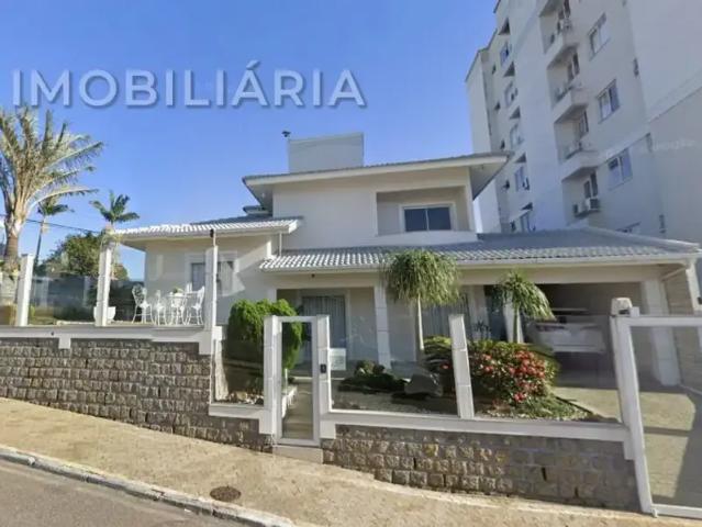 Casa / Sobrado para Venda em São José/SC Barreiros 3 Quartos