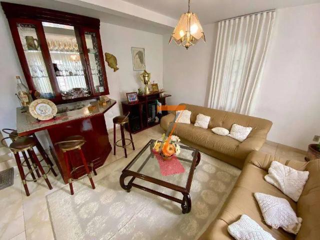 Casa / Sobrado para Venda em São José/SC Barreiros 3 Quartos