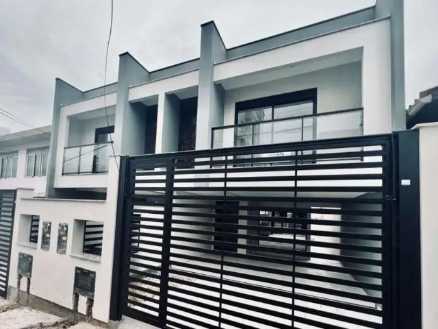 Casa / Sobrado para Venda em São José/SC Barreiros 3 Quartos