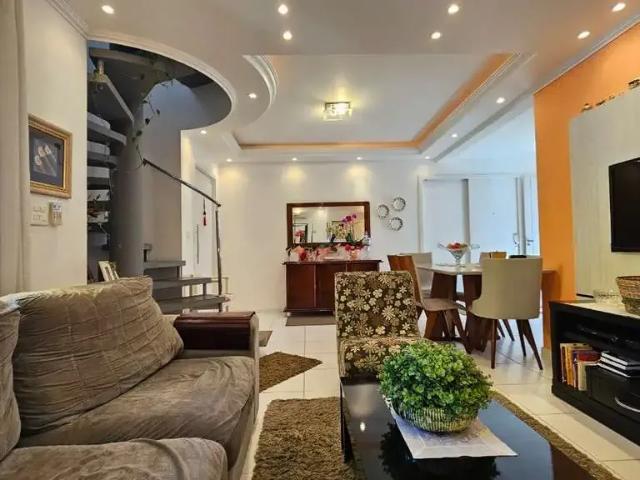 Casa / Sobrado para Venda em São José/SC Barreiros 3 Quartos