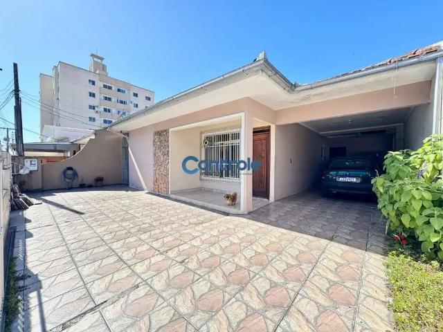 Casa / Sobrado para Venda em São José/SC Barreiros 3 Quartos