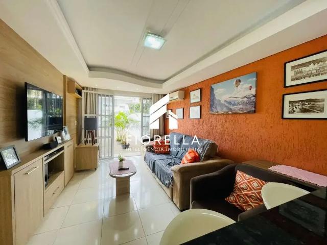 Casa / Sobrado para Venda em São José/SC Barreiros 3 Quartos