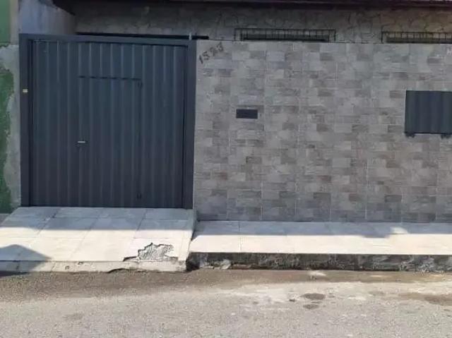 Casa / Sobrado para Venda em São José/SC Barreiros 3 Quartos