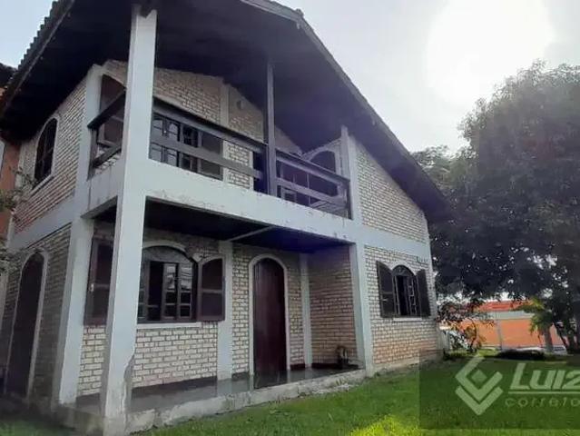 Casa / Sobrado para Venda em São José/SC Barreiros 3 Quartos