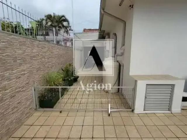 Casa / Sobrado para Venda em São José/SC Barreiros 3 Quartos