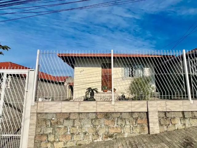 Casa / Sobrado para Venda em São José/SC Bela Vista 4 Quartos