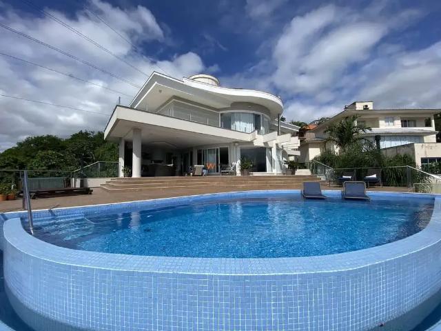 Casa / Sobrado para Venda em São José/SC Bosque das Mansões 4 Quartos