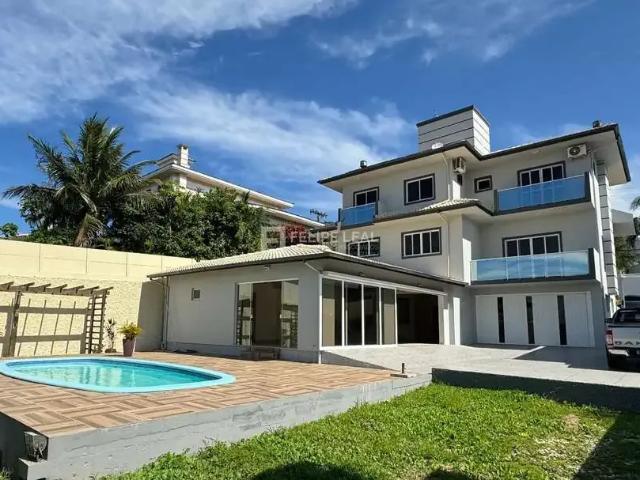 Casa / Sobrado para Venda em São José/SC Bosque das Mansões 5 Quartos
