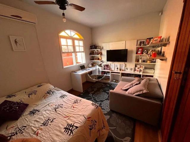 Casa / Sobrado para Venda em São José/SC Centro 4 Quartos