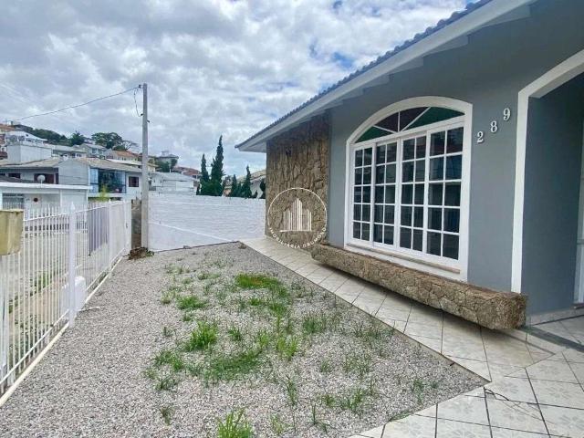 Casa / Sobrado para Venda em São José/SC Centro 4 Quartos