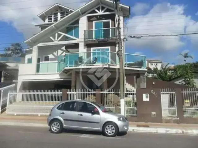 Casa / Sobrado para Venda em São José/SC Centro 4 Quartos