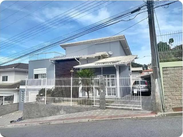 Casa / Sobrado para Venda em São José/SC Centro 4 Quartos