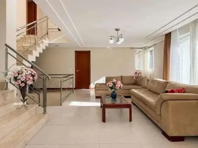 Casa / Sobrado para Venda em São José/SC Centro 6 Quartos