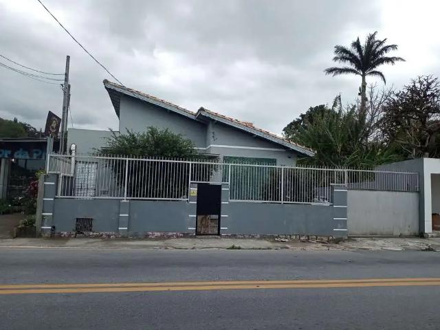 Casa / Sobrado para Venda em São José/SC Centro 3 Quartos