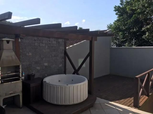 Casa / Sobrado para Venda em São José/SC Centro 3 Quartos