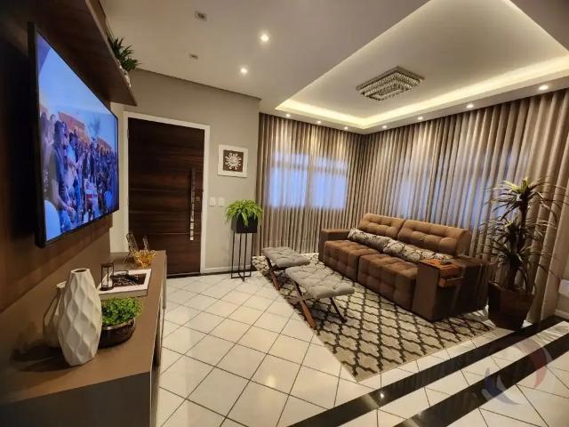 Casa / Sobrado para Venda em São José/SC Centro 3 Quartos