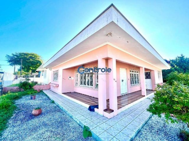 Casa / Sobrado para Venda em São José/SC Fazenda Santo Antônio 4 Quartos